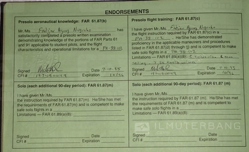Website penerbangan Indonesia - Apa artinya logbook 1: Logbook penerbang